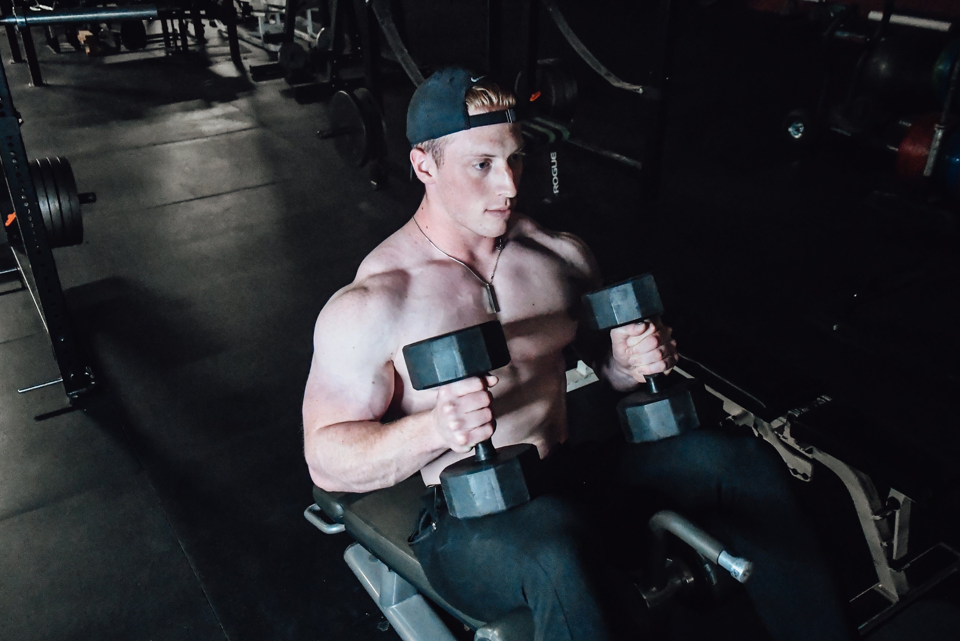 Decline Dumbbell Chest Fly: Isolate Your Lower Chest for Size and Stre ...