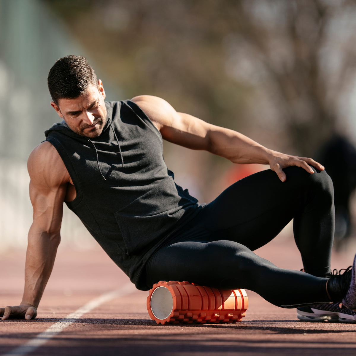 Tight IT Band Causes & How To Avoid IT Band Syndrome – Swolverine