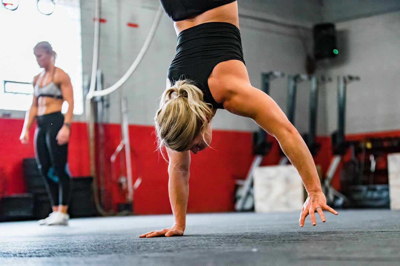 Wall Walks: How To Crush Your CrossFit Wall Walks – Swolverine