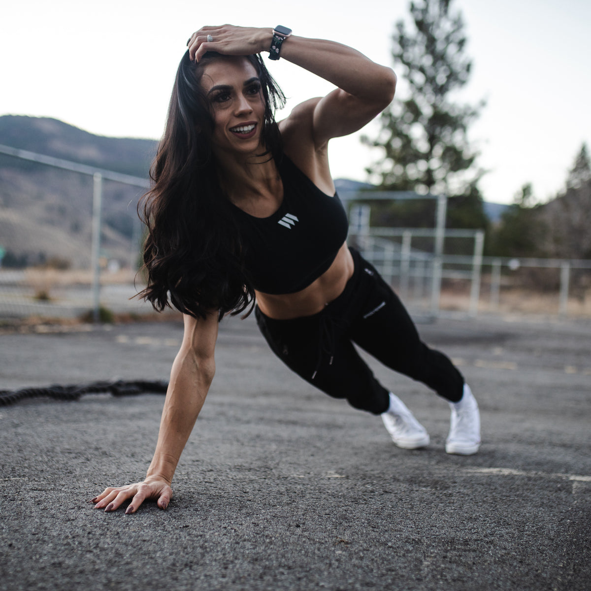 Diamond-Triangle Push-Up Benefits, Muscles Worked, & How To – Swolverine